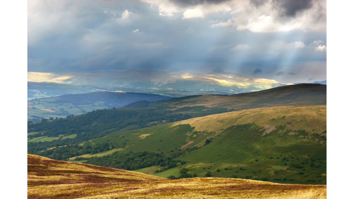 The Brecon Beacons – A Natural Wonder | Hikerstore